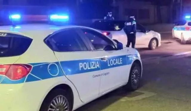 YouTG.NET - Cagliari, ragazzo travolto da un'auto pirata in via Newton ... YouTG.NET - Cagliari, ragazzo travolto da un'auto pirata in via Newton ...