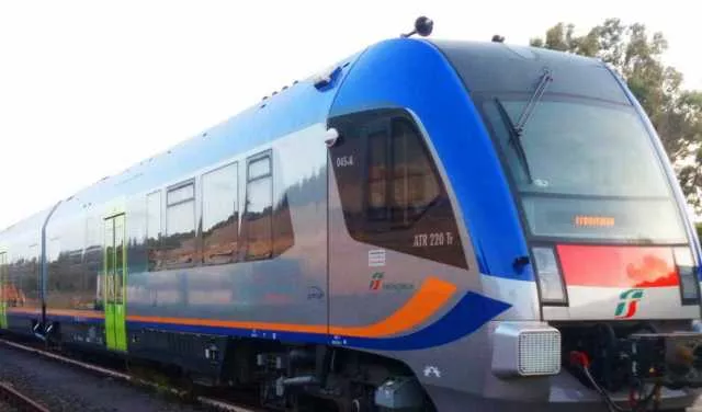 YouTG.NET - Giovane travolto e ucciso da un treno in corsa: la tragedia ... YouTG.NET - Giovane travolto e ucciso da un treno in corsa: la tragedia ...