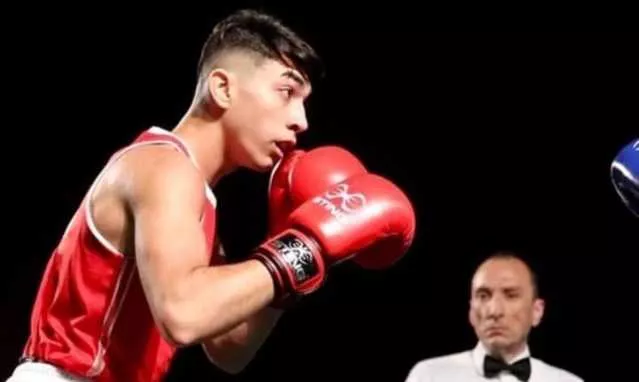 YouTG.NET - Cagliari, dopo 30 anni torna la grande boxe: sul ring il ... YouTG.NET - Cagliari, dopo 30 anni torna la grande boxe: sul ring il ...